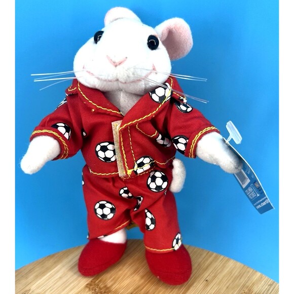 Hasbro | Toys | 202 Stuart Little The Mouse In Soccer Pajamas Key Chain ...